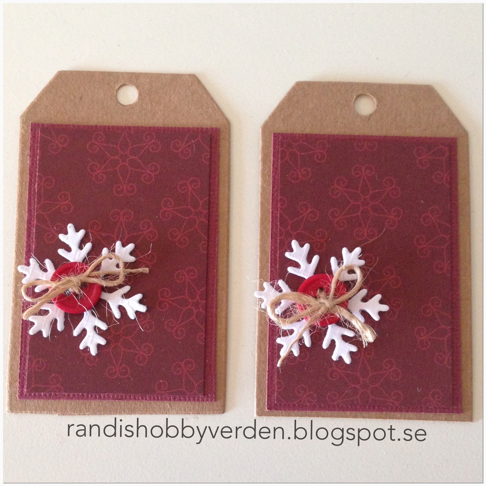 Randis hobbyverden: Pakkelapper i rödt med snökrystaller