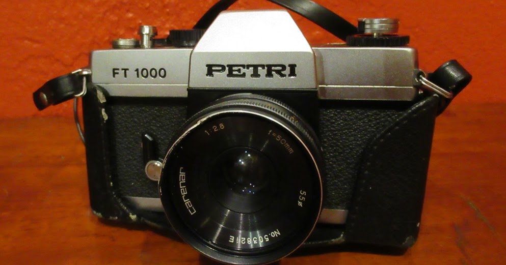 Old Vintage Cameras: Petri 35mm SLR Film Camera