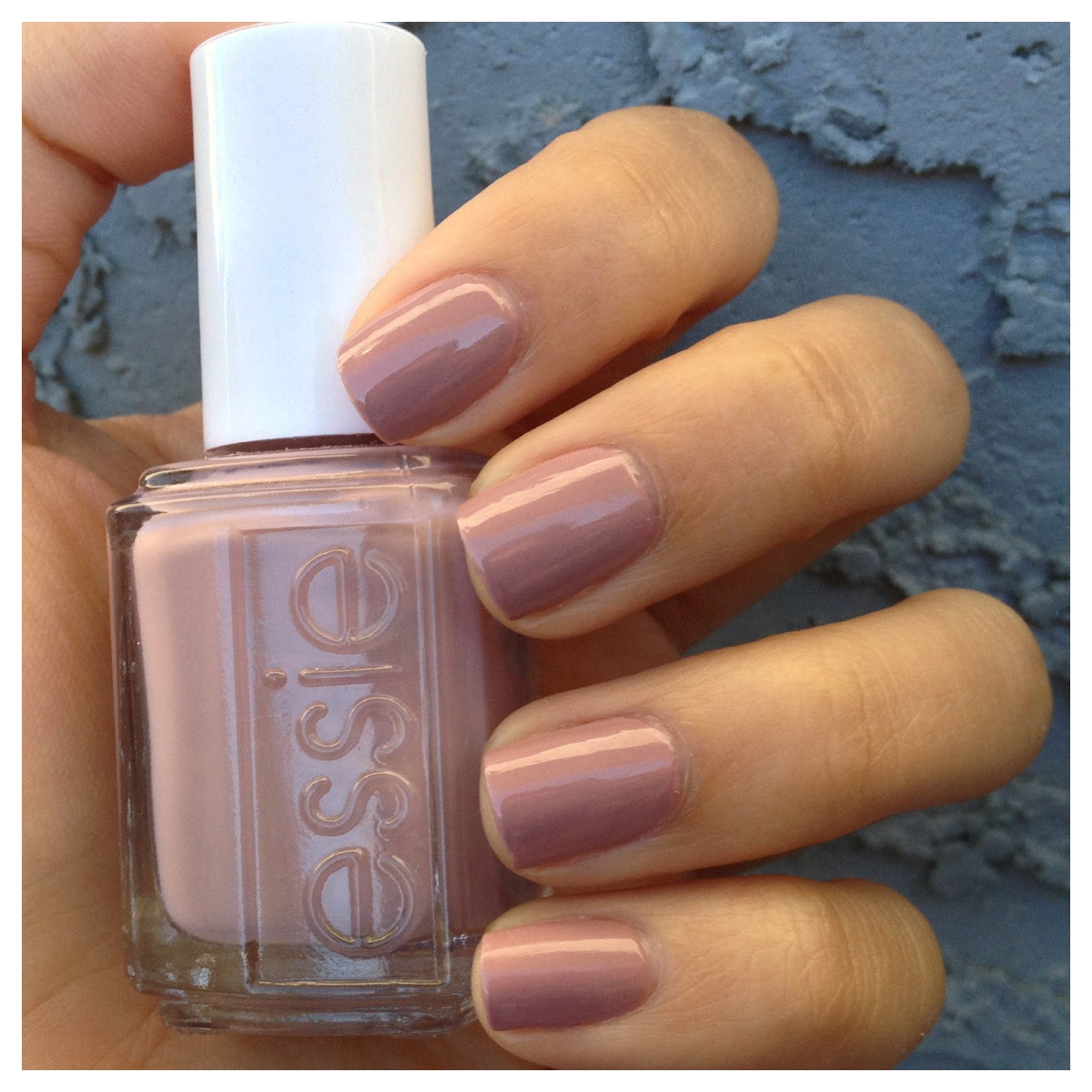 What I Blog About When I Blog About Books: NOTD: Essie "Lady Like"