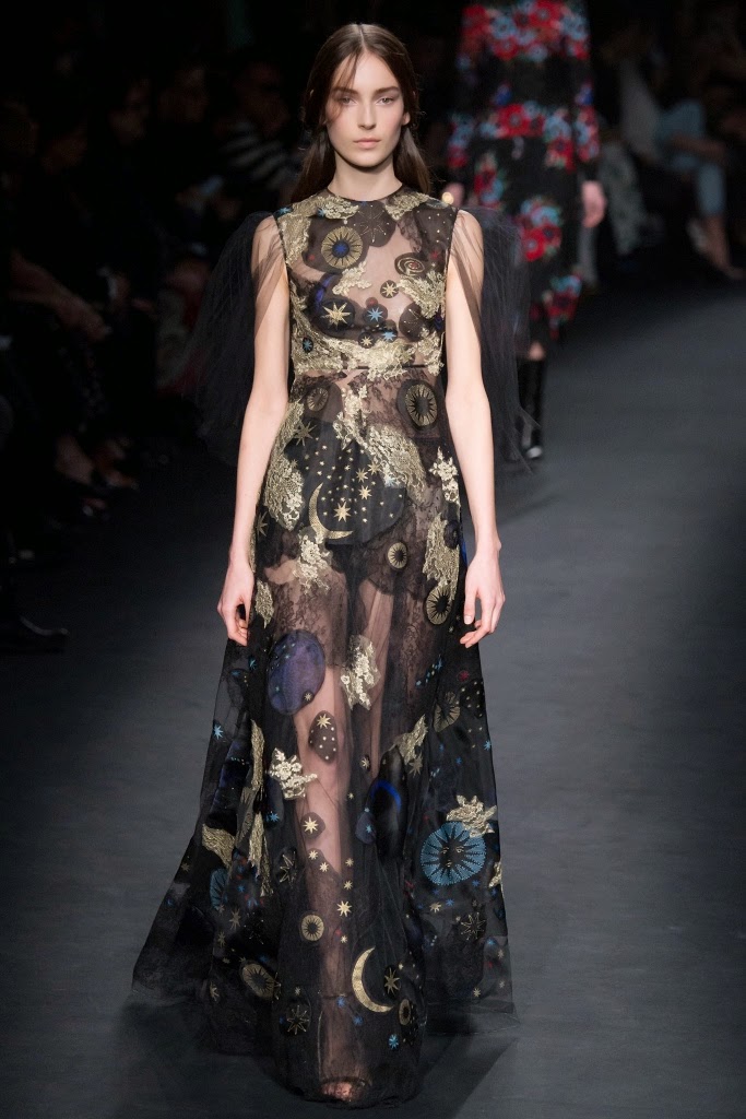 Nicola Loves. . . : The Collections: Valentino Fall 2015
