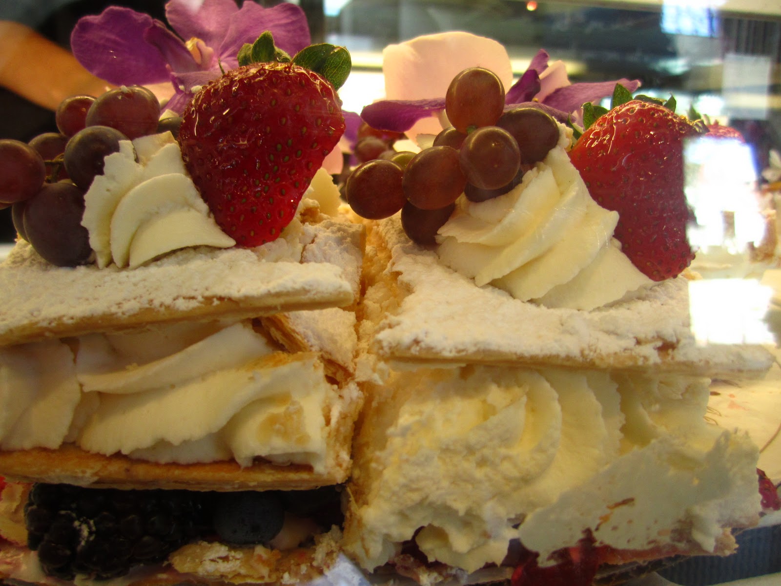 Desserts Make Me Insanely Happy: It's Amazing, it's Incredible, it's ...