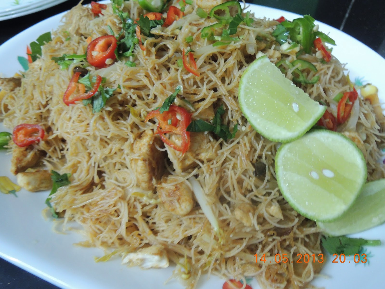 Himpunan Resepi Bonda...: Mee Hoon Goreng...