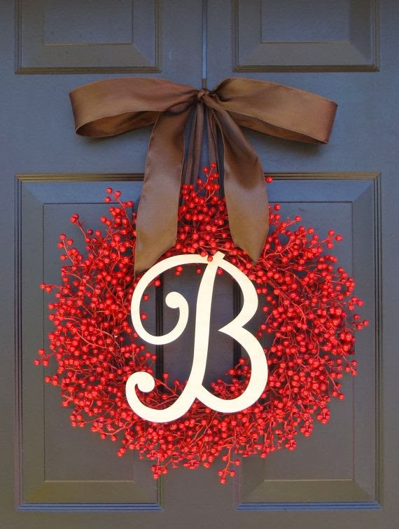 Keep it Beautiful Designs: Fabulous Friday: Christmas Monogram Wreath DIY!