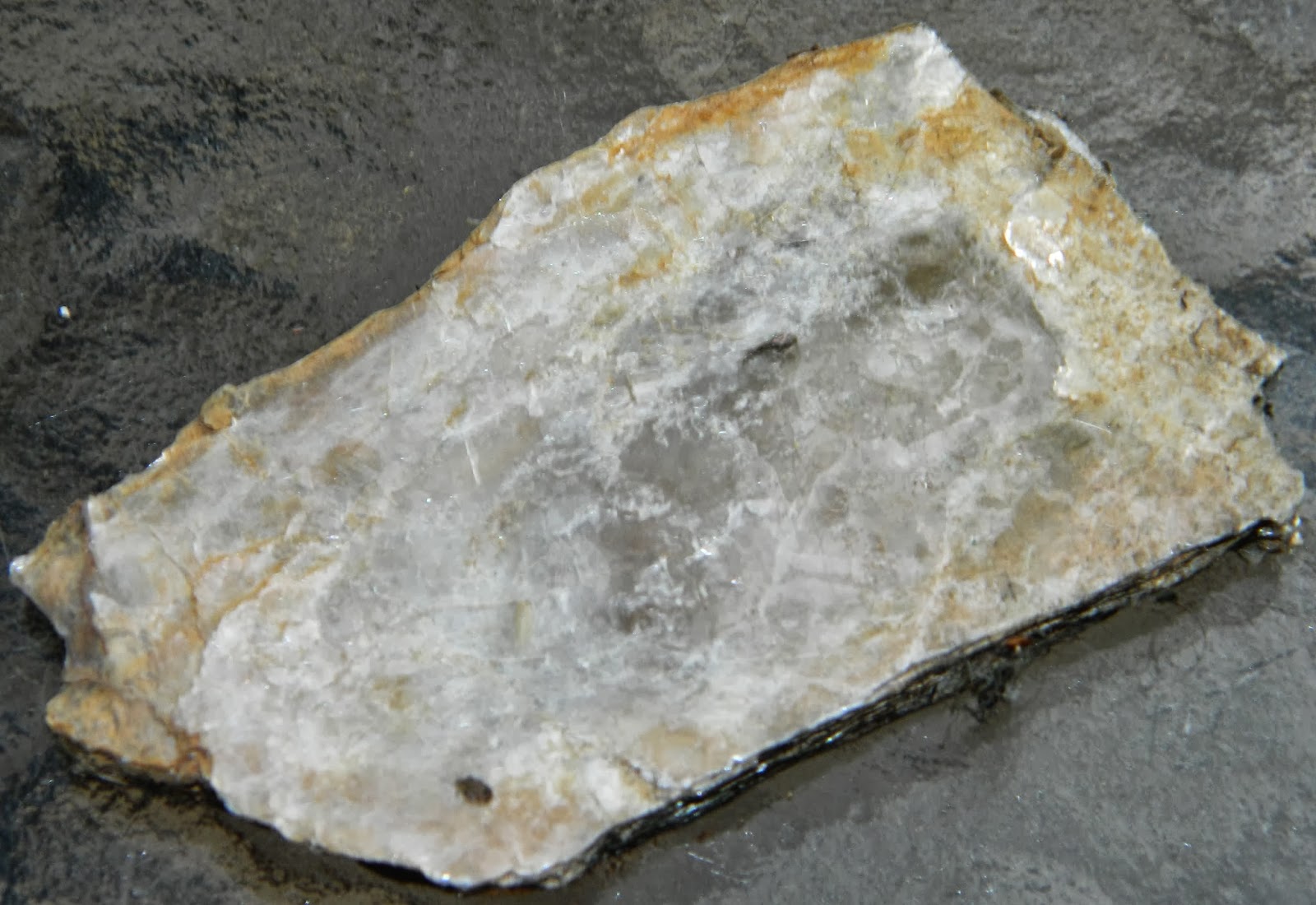 Lise's Log Cabin Life: A Mica Mine and A Gravestone