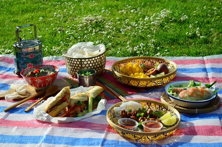 Project Picnic 147：在草地上享受東南亞食物風味野餐 // Southeast Asian Cuisine Picnic ...