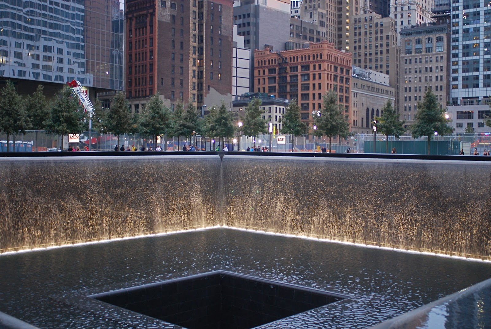 Never forget: The 9/11 Memorial in New York City | BOOMSbeat