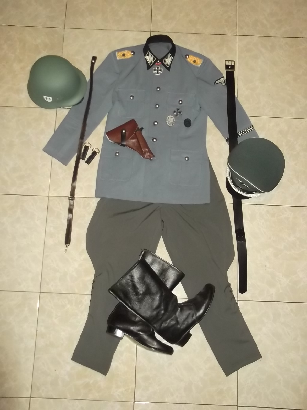 urangsunda123: SS-Gruppenfuehrer Uniform