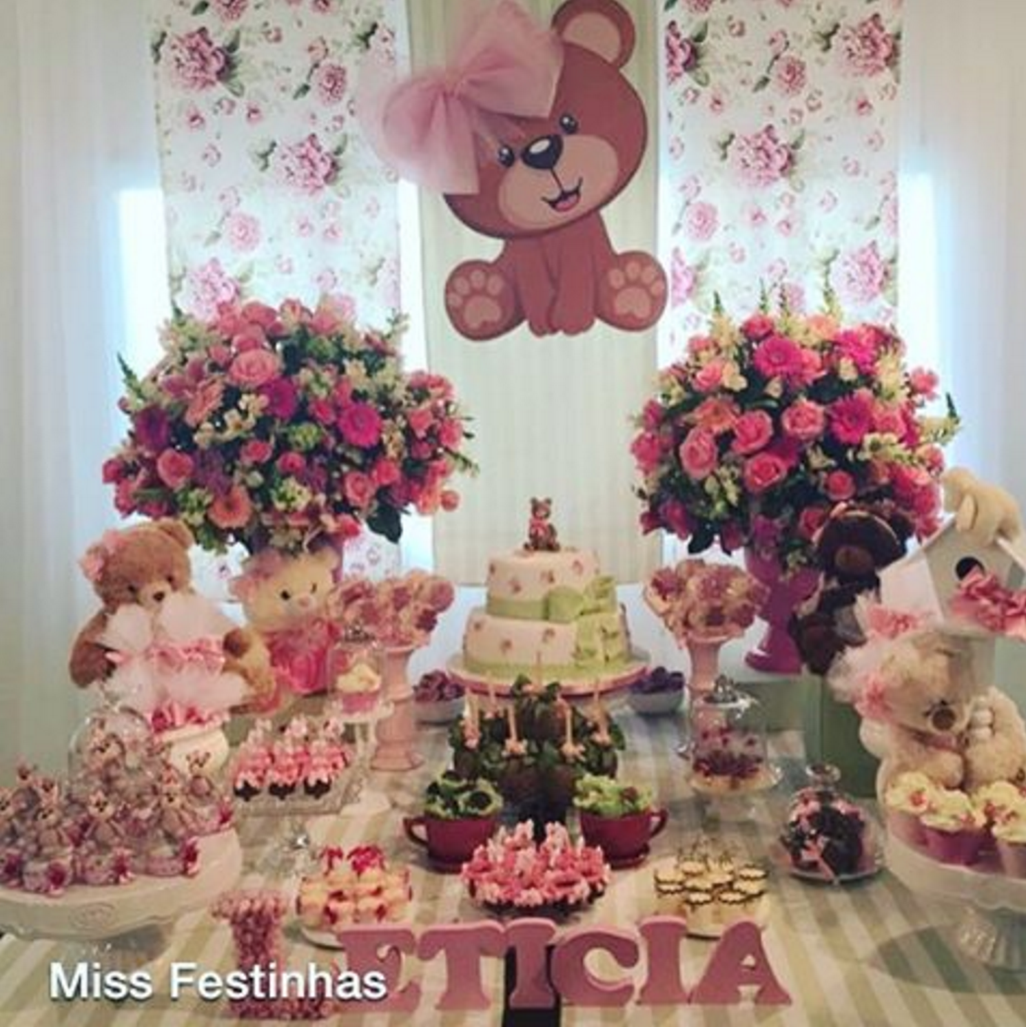 Un lindo oso de peluche para tu fiesta de baby shower