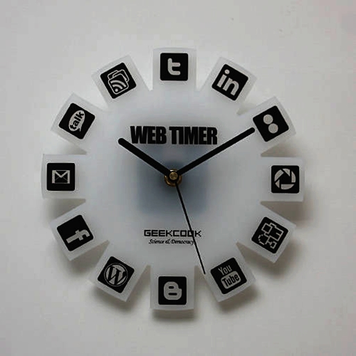 CONTOH DESAIN JAM DINDING BENTUK UNIK DAN KREATIF | Indahnya Berbagi ...