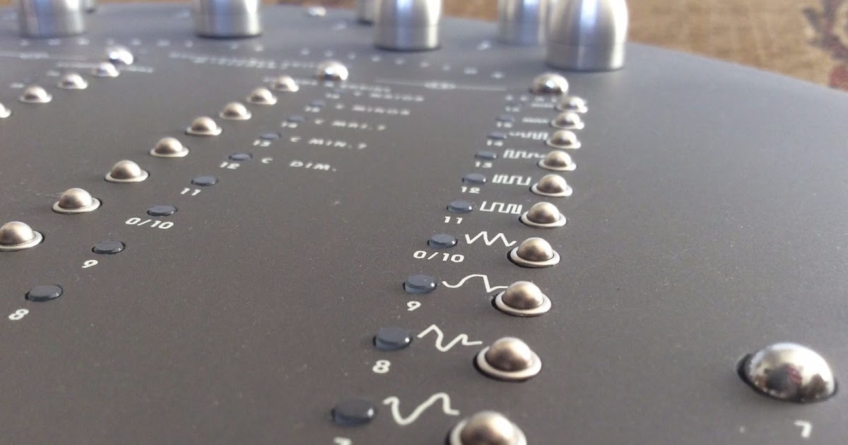 MATRIXSYNTH: Latronic Notron Step Sequencer