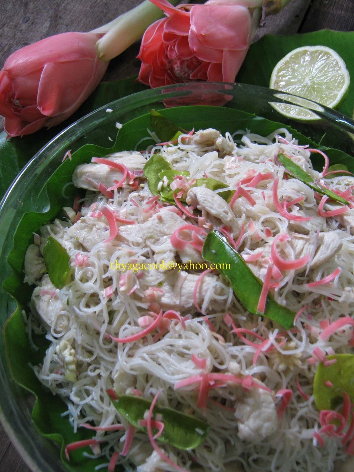 DAUN KARI Masakan Malaysia.....: MEE HOON GORENG DAUN LIMAU PURUT
