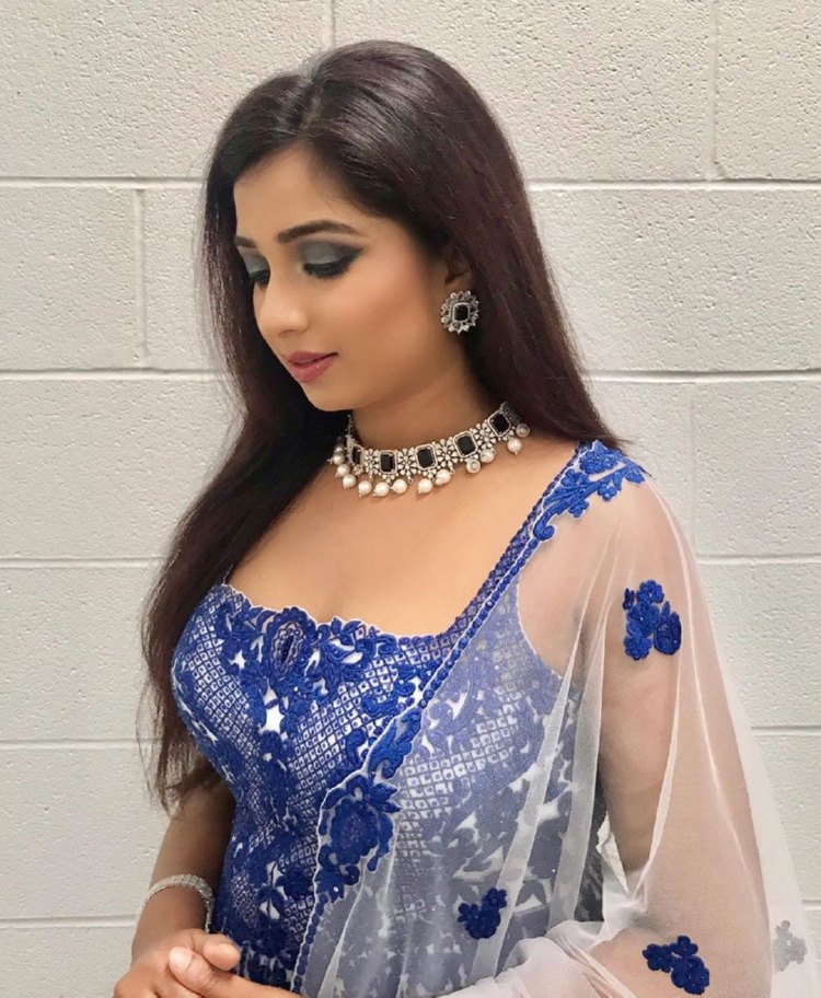 Singer Shreya Ghoshal Latest Photoshoot Stills