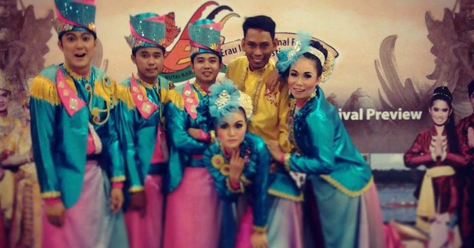 Gubang Art Community Garap Pertunjukan Kontemporer Dance ...