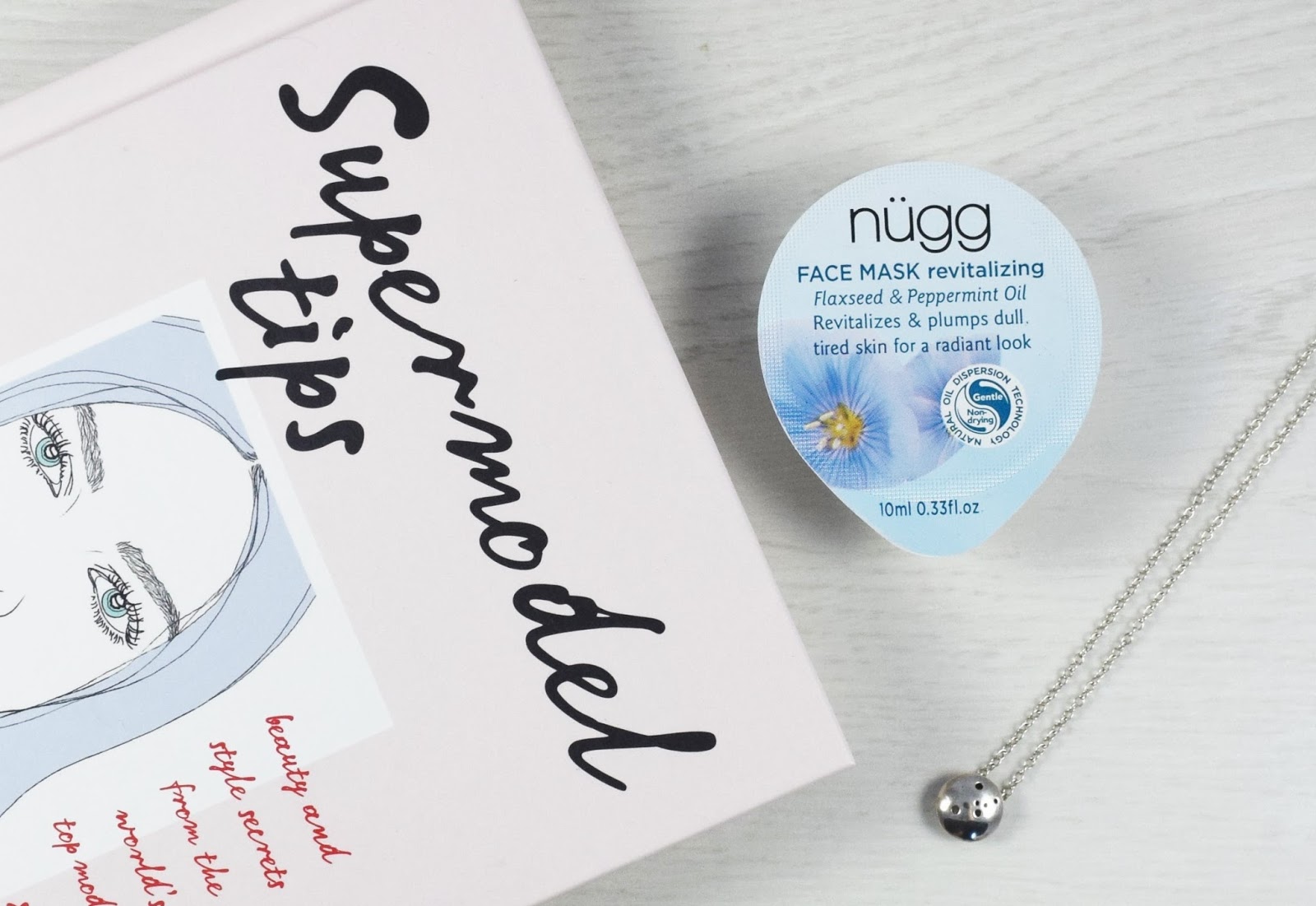 FACE MASK FRIDAY: NUGG REVITALIZING FACE MASK - A Life With Frills