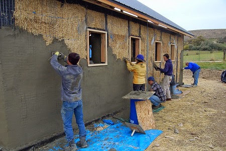 straw bales - recycled and ecological materials. - architecture ...