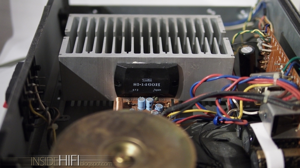 Inside Hi-Fi: Rotel RB-1000