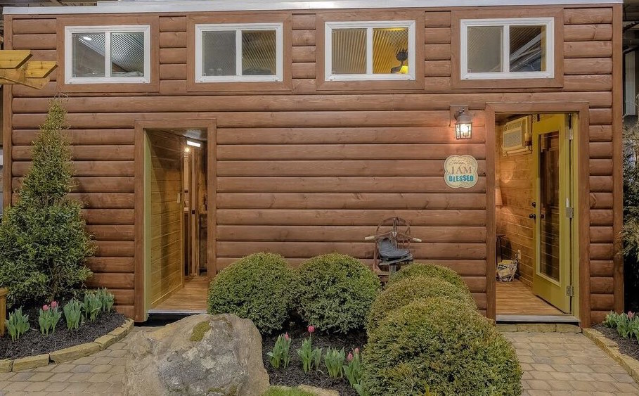 Cabin-Style Shipping Container Home [ TINY HOUSE TOWN ]