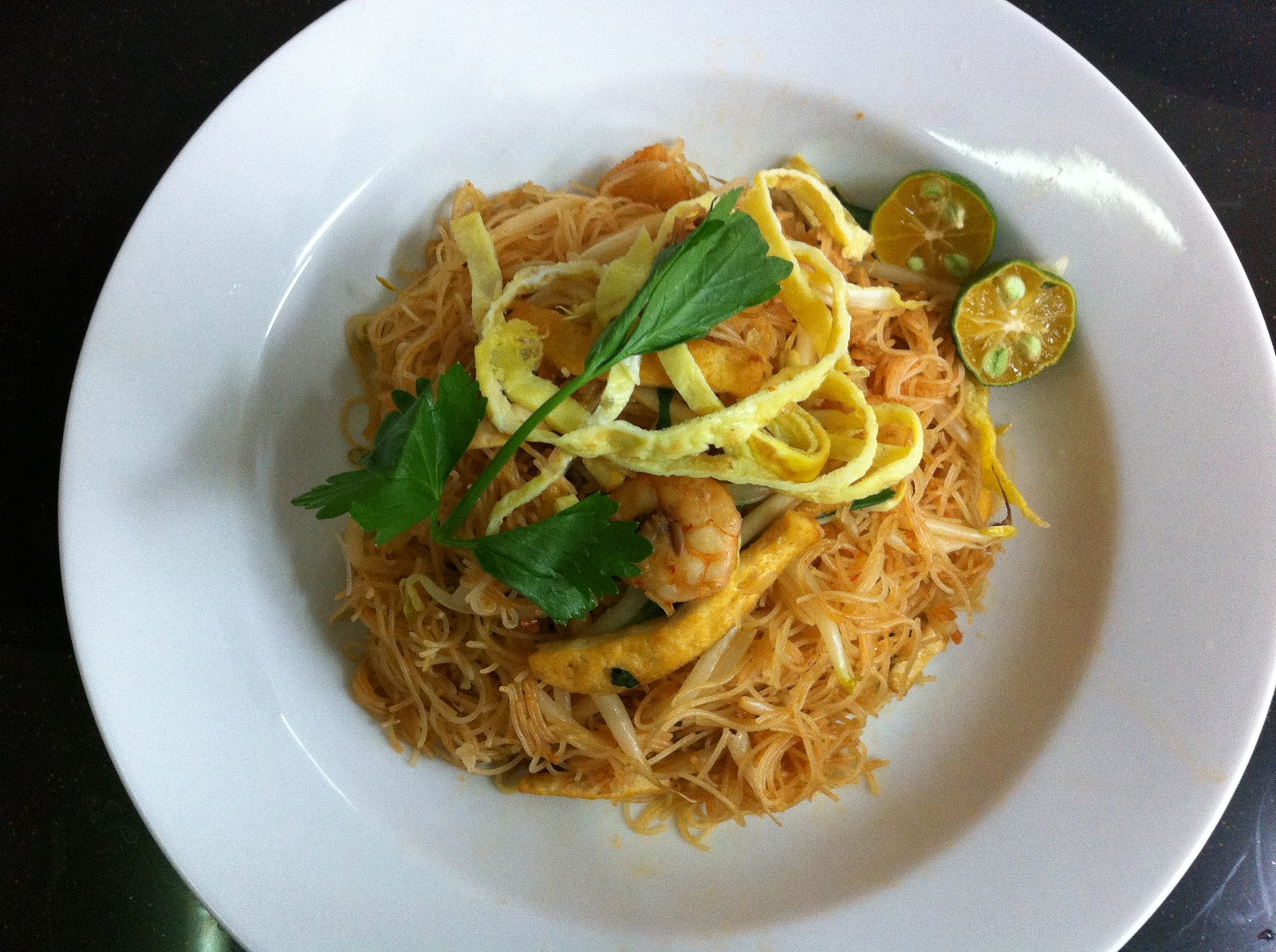 Confessions of a Weekend Cook: Mee Siam