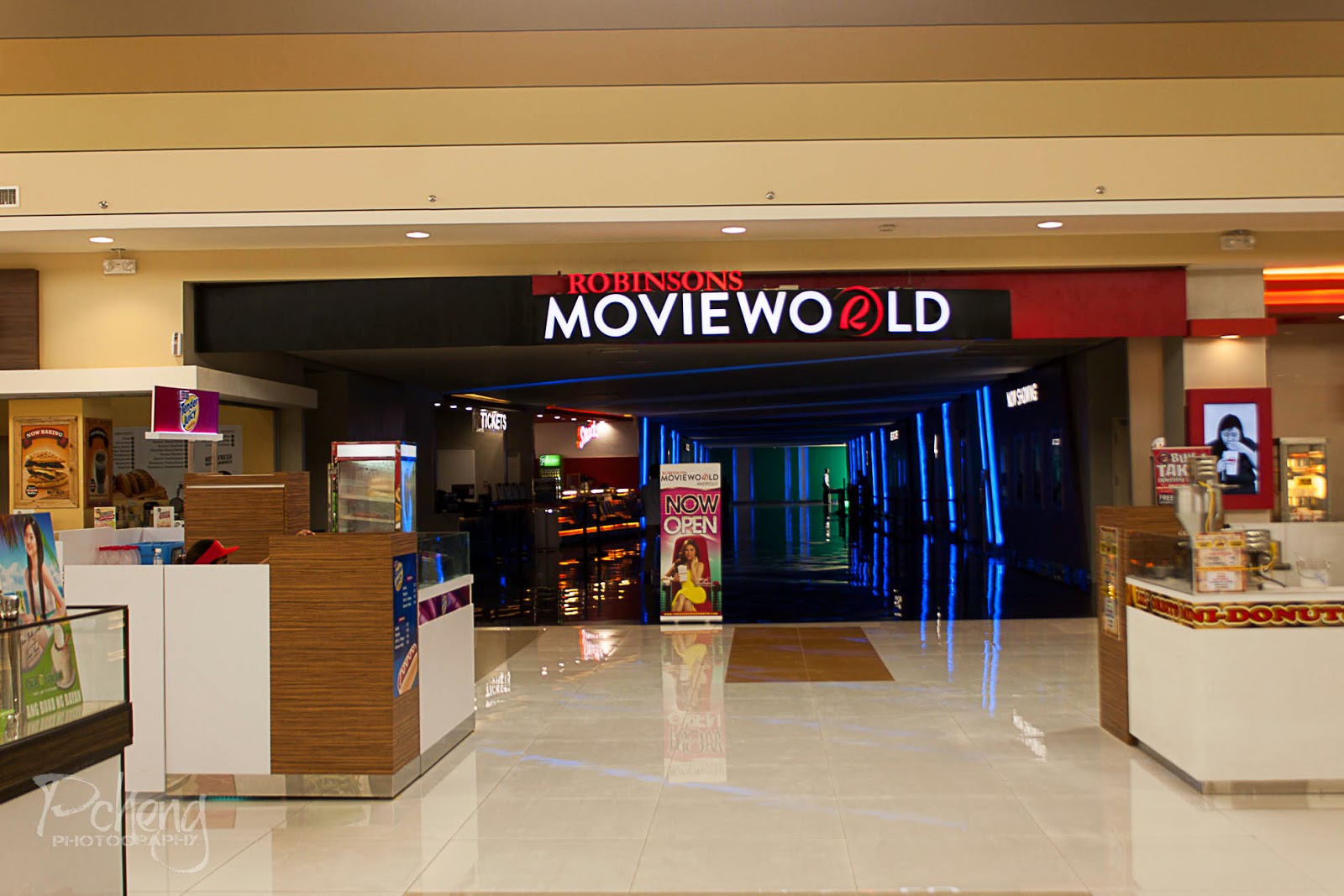 PCheng Photography: Robinsons Place Opens In Antipolo