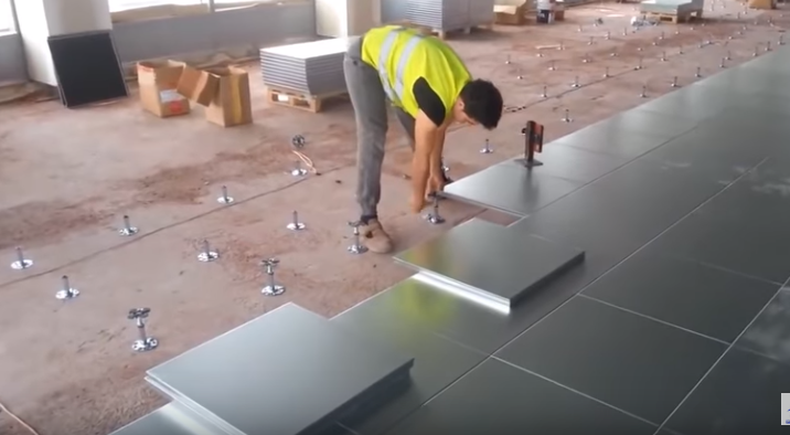 High floors and method of implementation: Raised Floor - FantasticEng