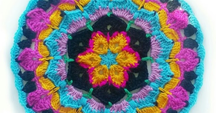 Ergahandmade: Crochet African Flower Mandala + Free Pattern