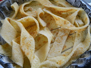 Bucataria Antoniei: Tarta din clatite marocane cu fructe