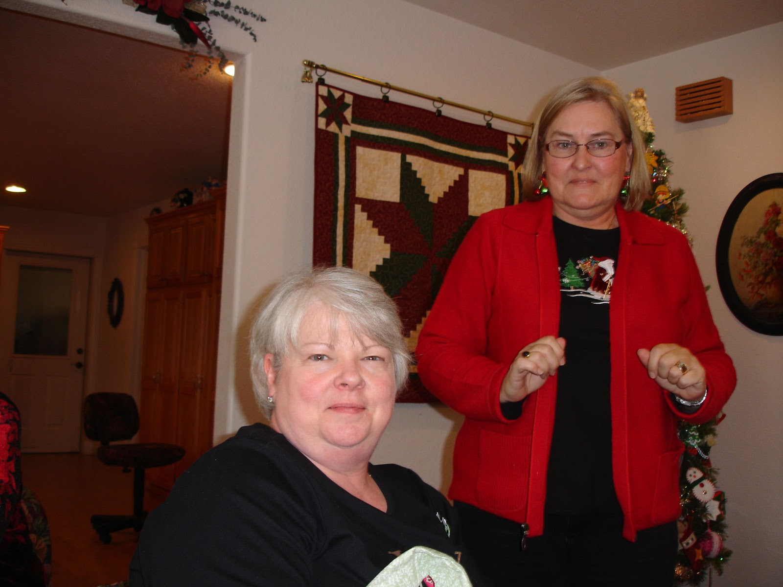 SASSY QUILTERS: Sassies' 2012 Christmas Party