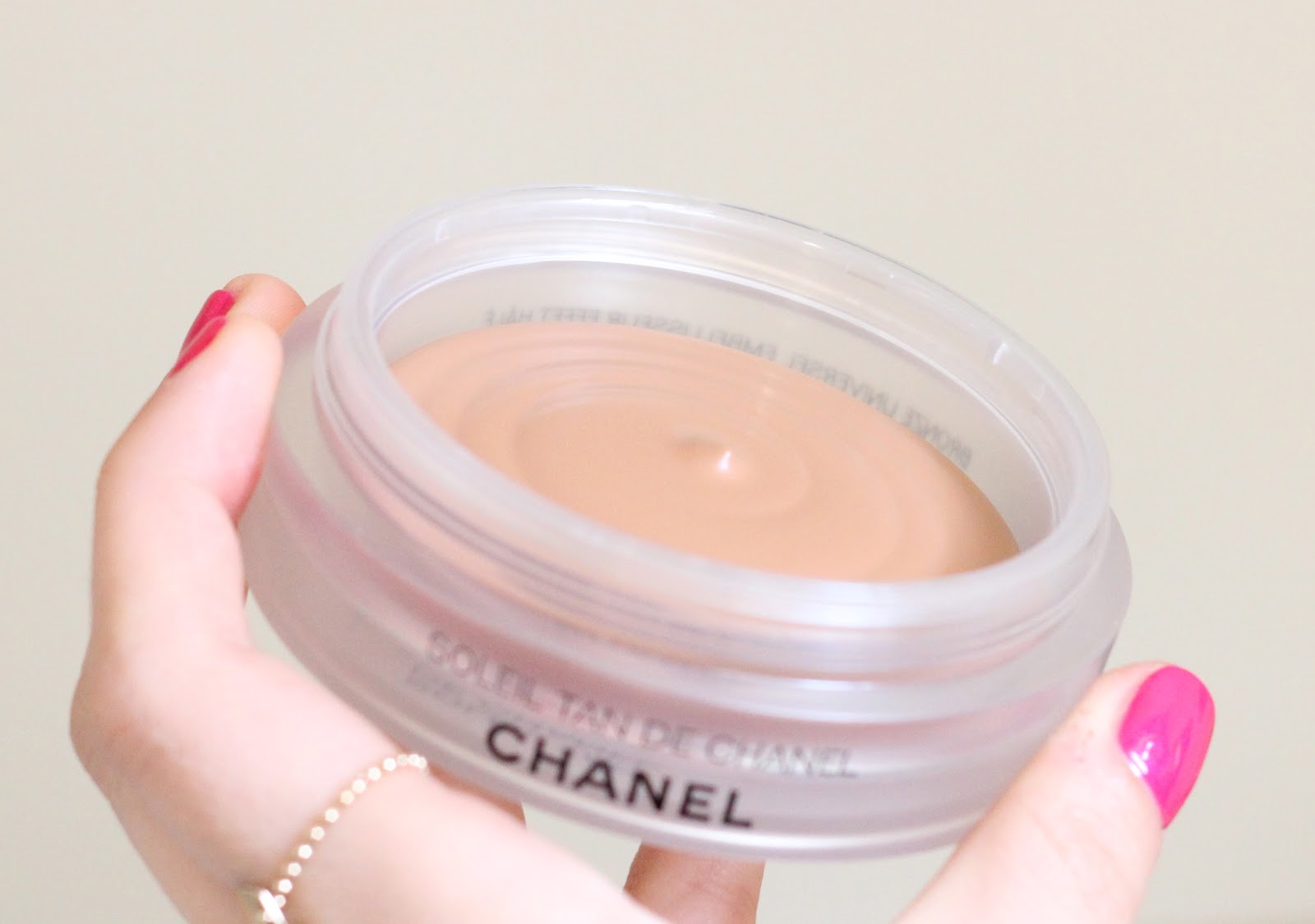 Liana Beauty Award: Chanel Soleil Tan De Chanel | Beauty and Cosmetic ...
