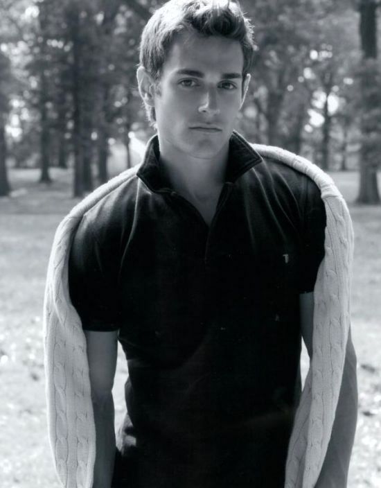 L'Homme du Jour: JOHN KENNEY