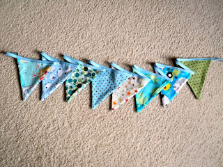 Life in Stitches: Bunting: The Tutorial