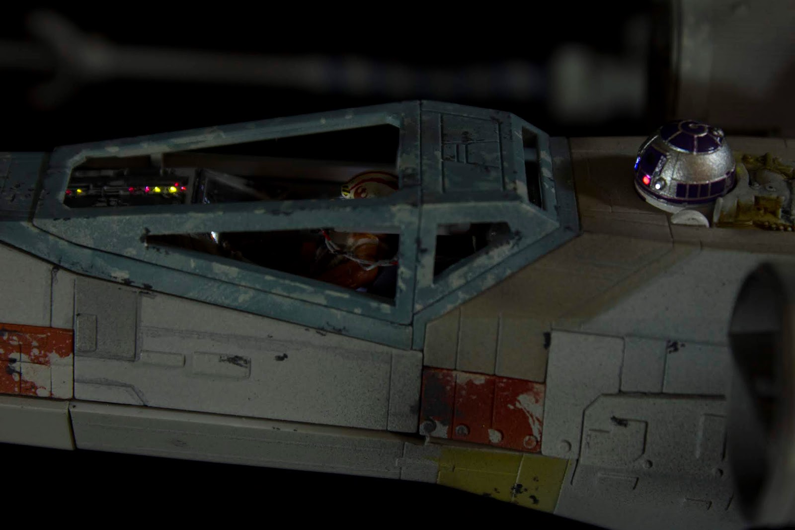 Bandai 1/48 scale X-Wing Model Build: Part X Final reveal of finished X ...