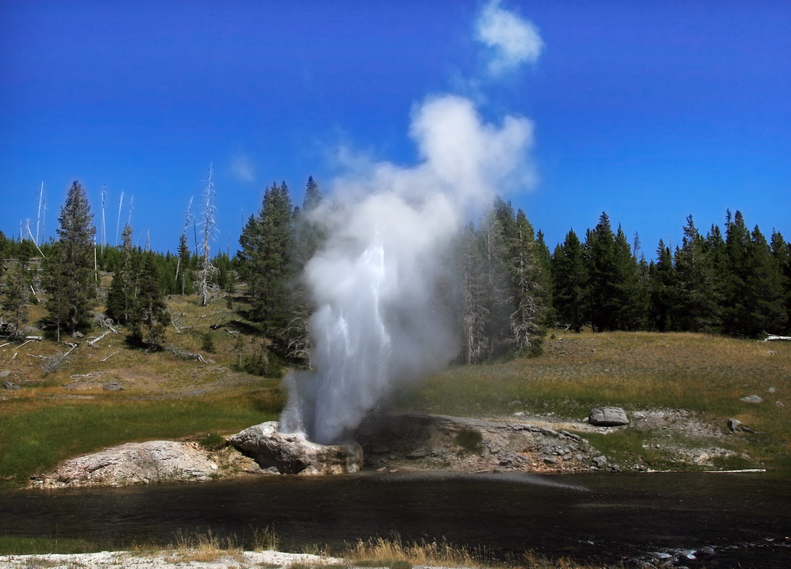 Let's travel the world!: Geysers & Hot Springs of Yellowstone National ...