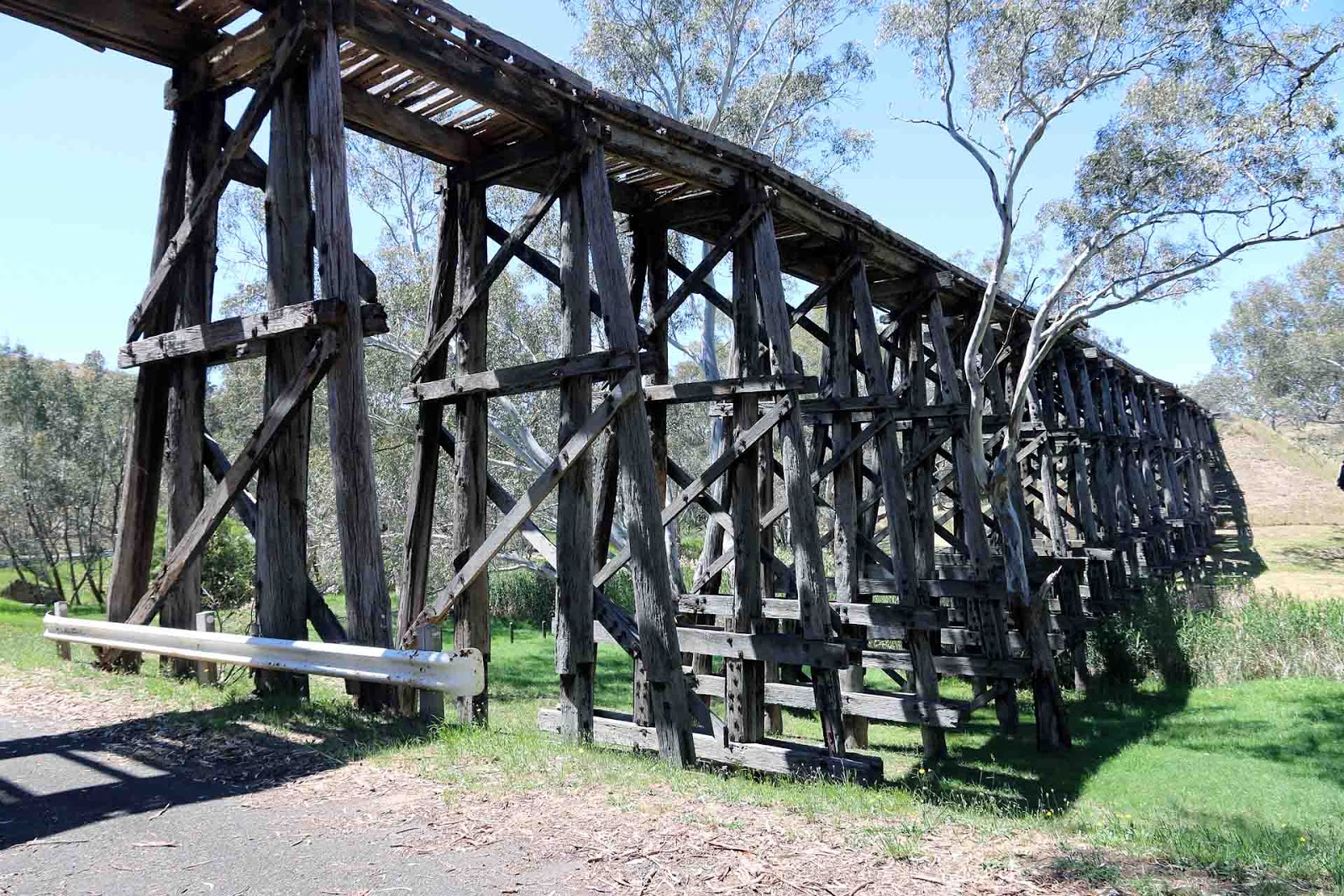 Abandoned But Not Forgotten: Mollisons Creek Bridge at Pyalong ...