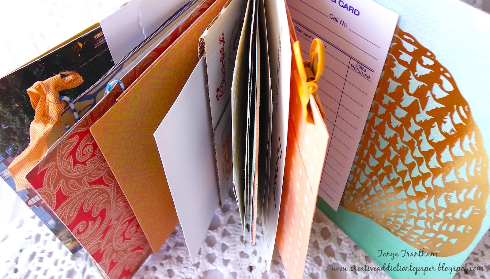 Creative Addiction to Paper: Beach Disc Junk Journal