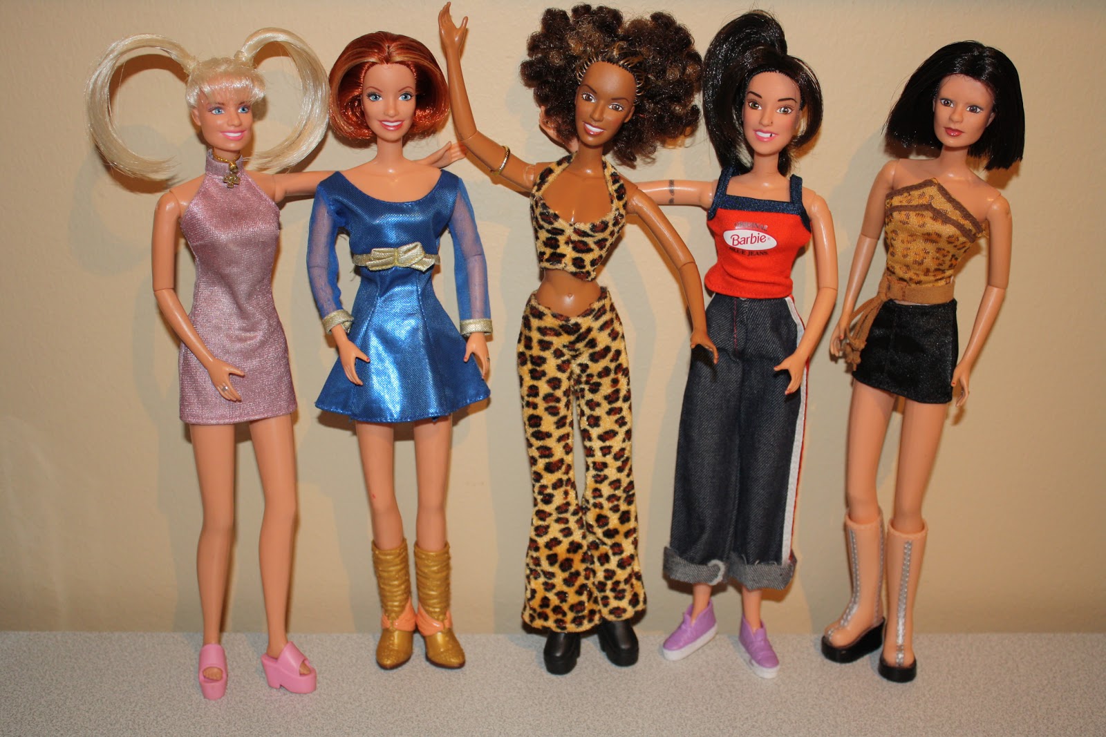 Karrin Nukkeblogi: Living Dead Dolls, Spice Girls, Barbie & MyScene