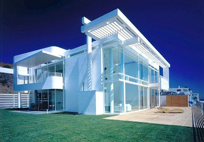 Modern White Beach House Interior Design in California