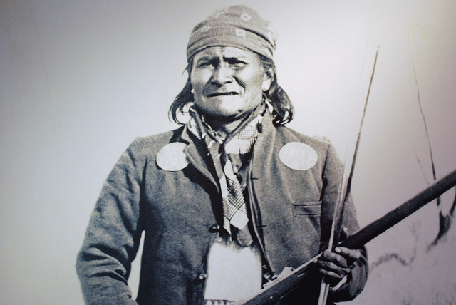 White Wolf : Rare archive photos of Geronimo you may not have seen before