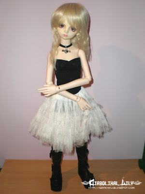 Sionnach Toys: Danielle Box Opening (body)