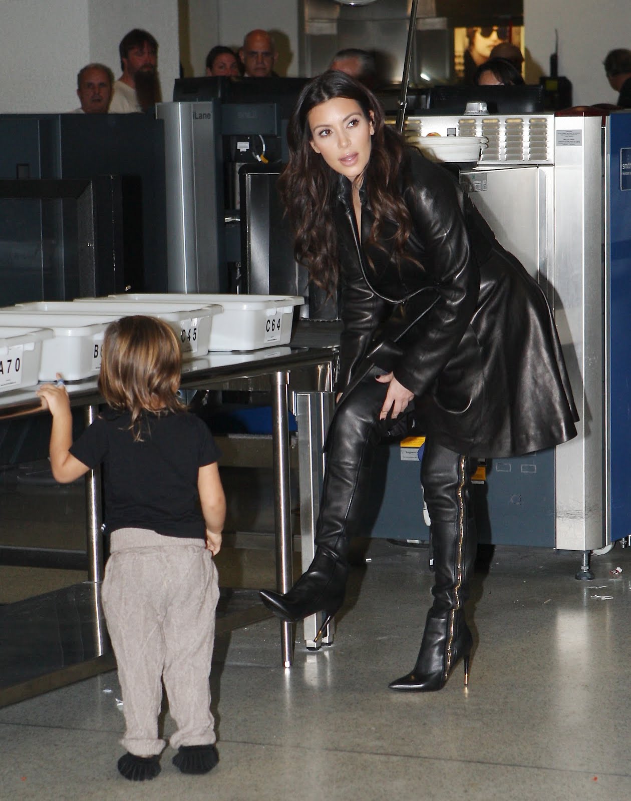 Most Popular Celebritys Lifestyle: Kim Kardashian Leather Coat Leather ...