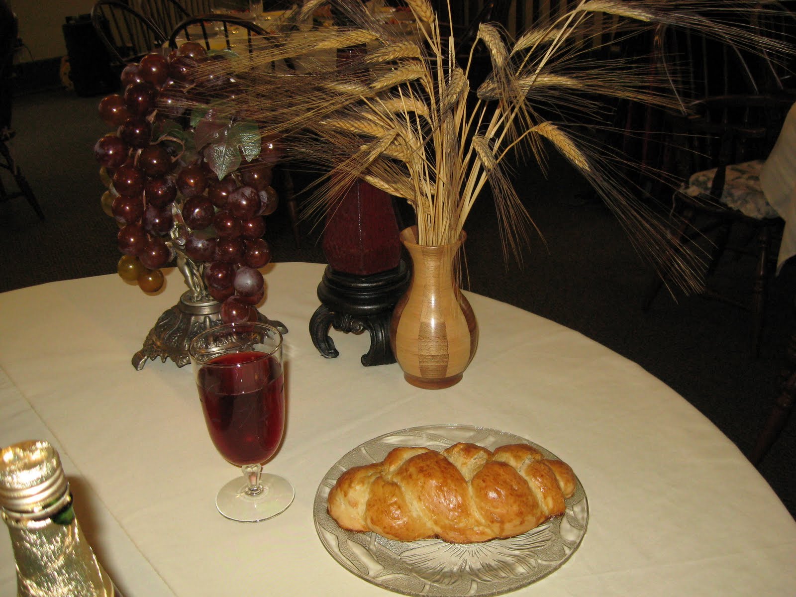 Seeing the Sacred in the Ordinary: Dining with Jesus