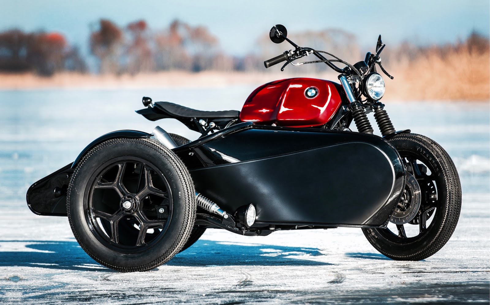 Red Hot Chili Sidecar - Inazuma café racer