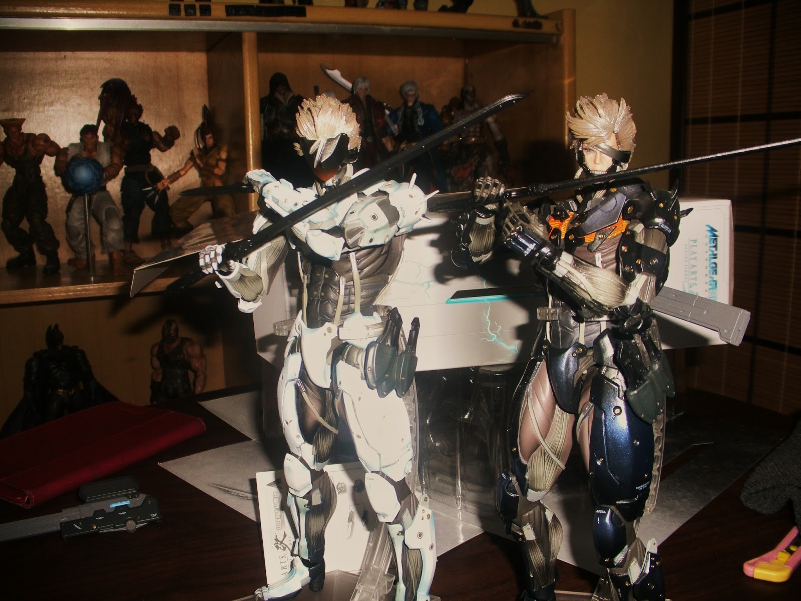 Angels and Summer: Play Arts Kai Raiden White Version - MGRR