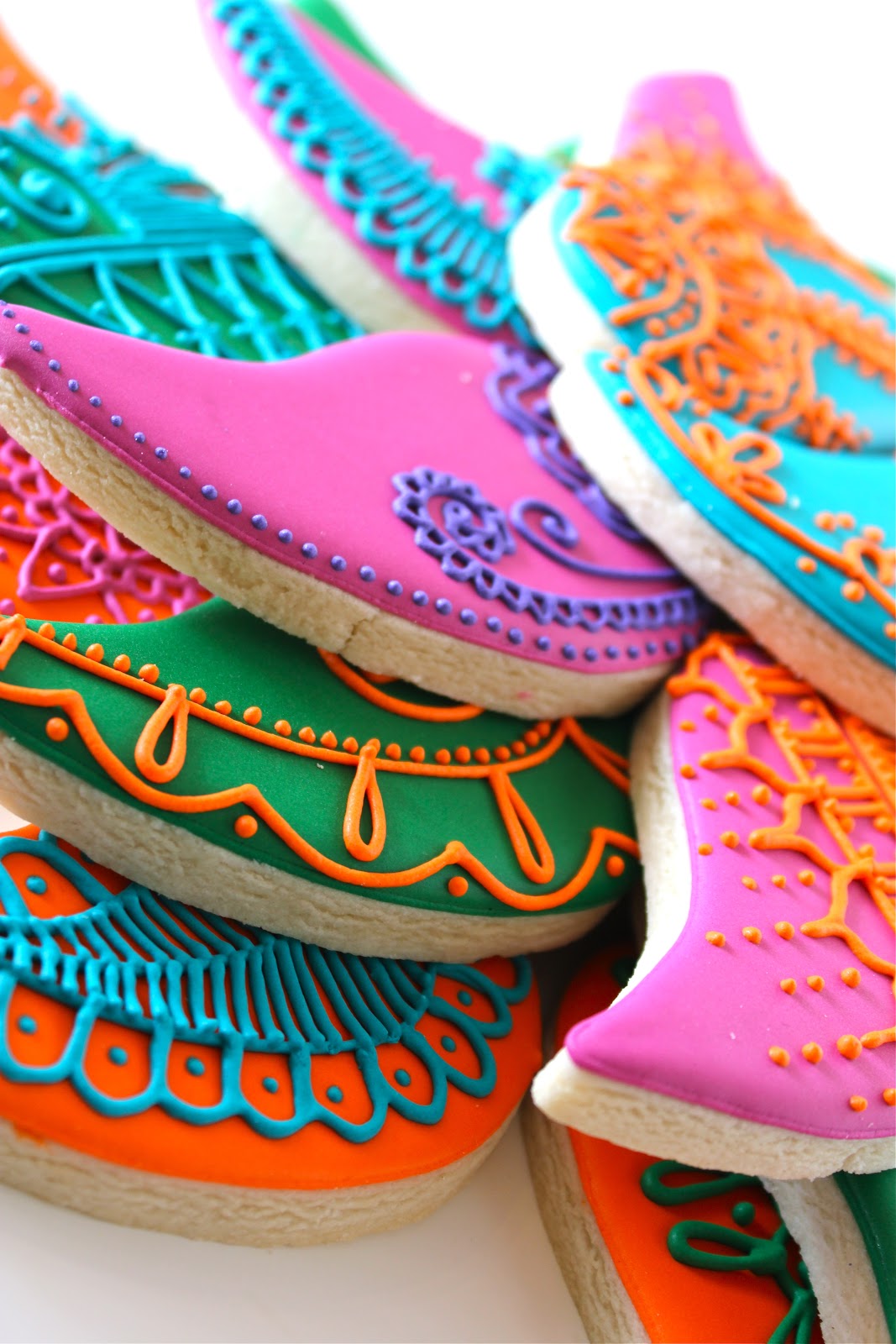 Sugar Bea's Blog: Paisley Mehndi Cookies {Krishna Wedding}