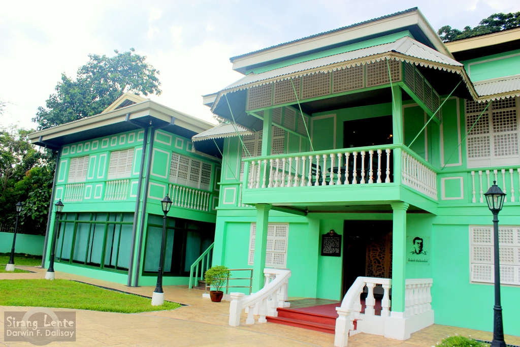 SIRANG LENTE | TRAVEL & HIKE: President Ramon Magsaysay’s Ancestral House