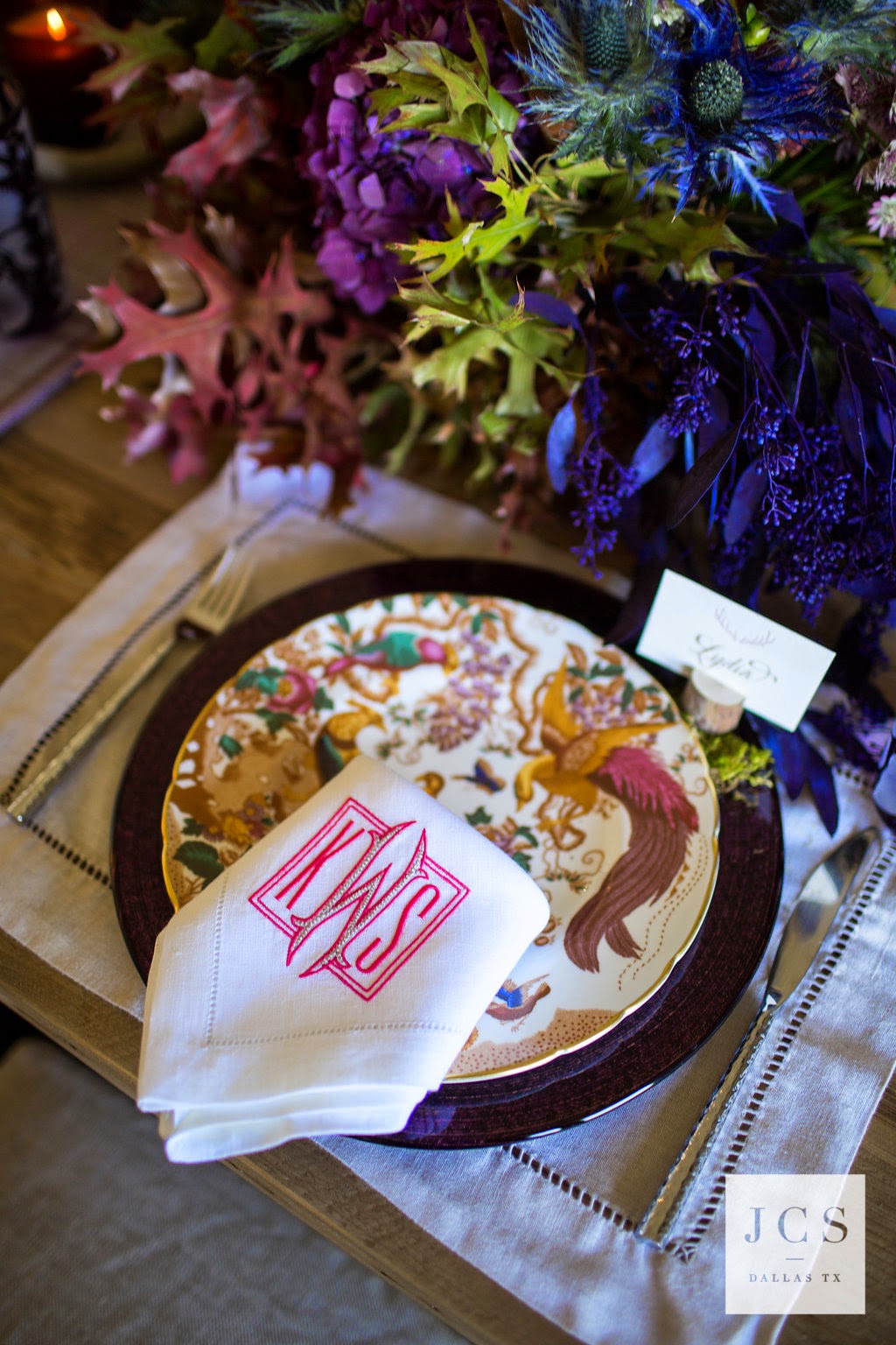 Tablescape Tuesday: Friendsgiving – Kimberly Whitman