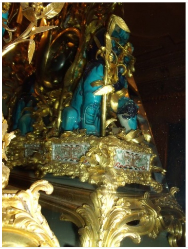 Stalking the Belle Époque: Precious Time: The “Kylin” Clock, Mid-18th ...