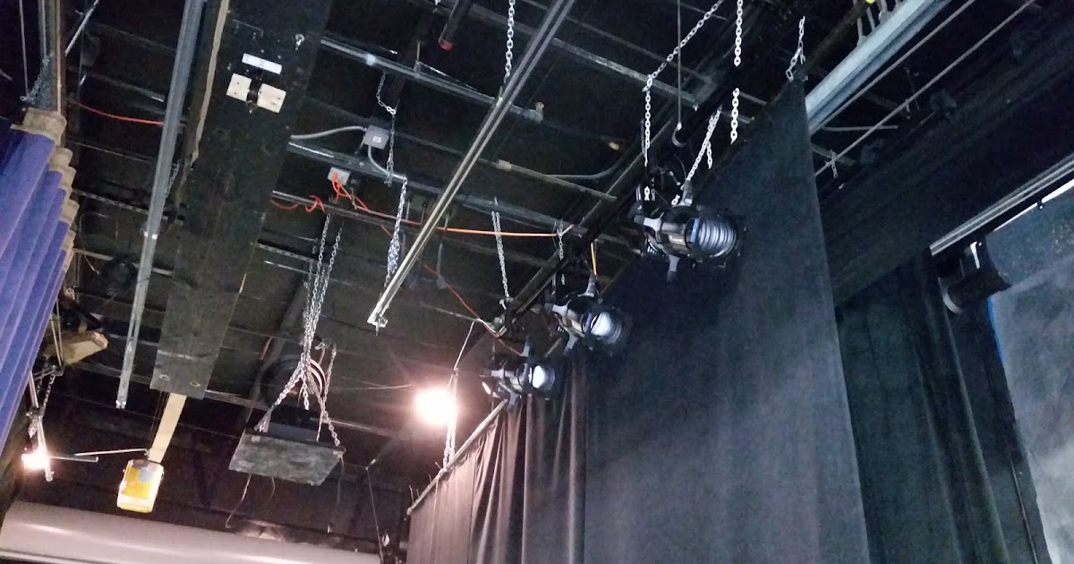 Rick Wilcox Magic and Comedy Show : Upgrading Theater Lighting