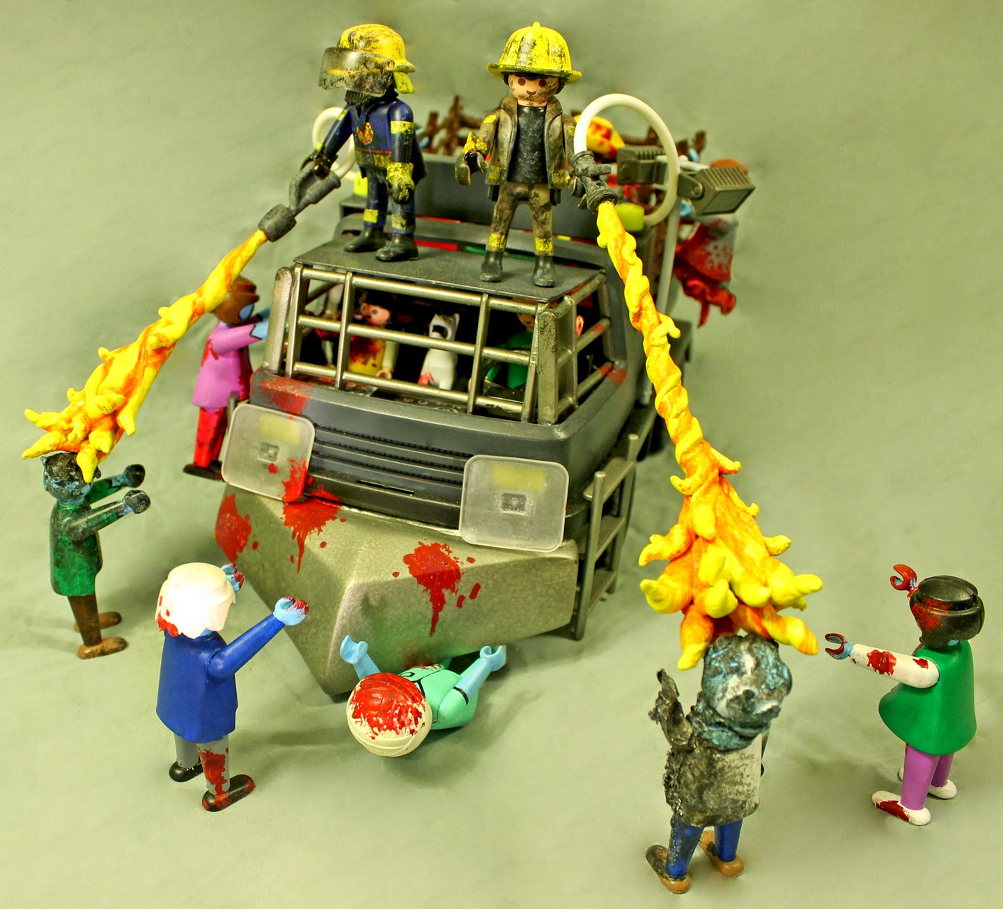 Playmobil zombie | HORRORFANÁTICO