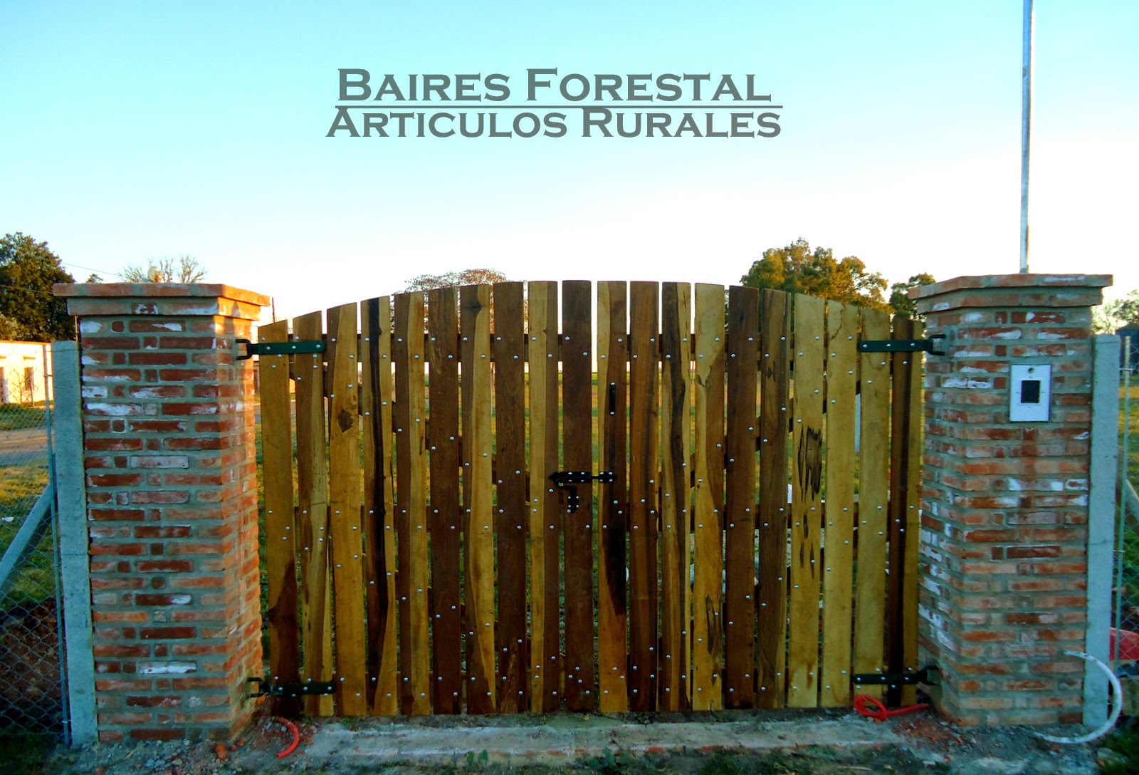 Articulos Rurales: Porton en Madera Dura (Guayubira) Entrada Garage ...