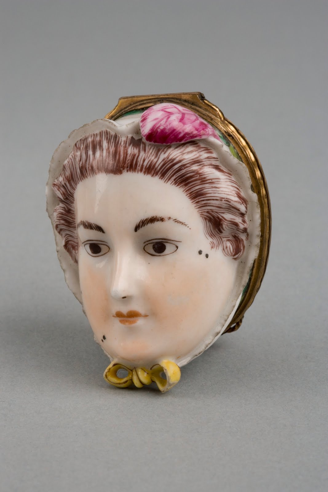 Lynn Festa's Instagram, Twitter & Facebook on IDCrawl